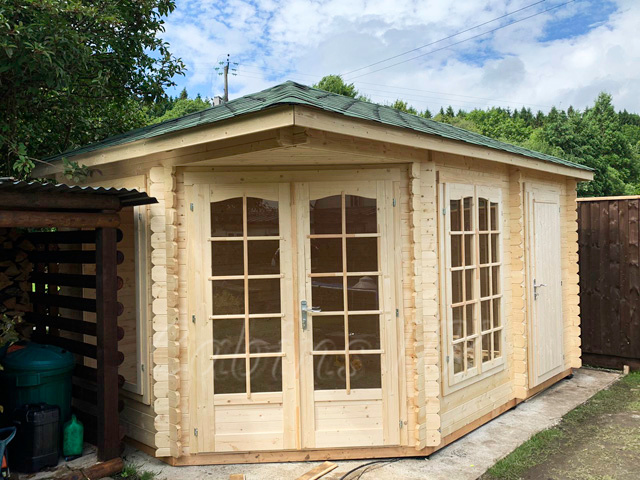 Yasee 4 - 4.5m x 3m Corner Log Cabin - Cabins UK